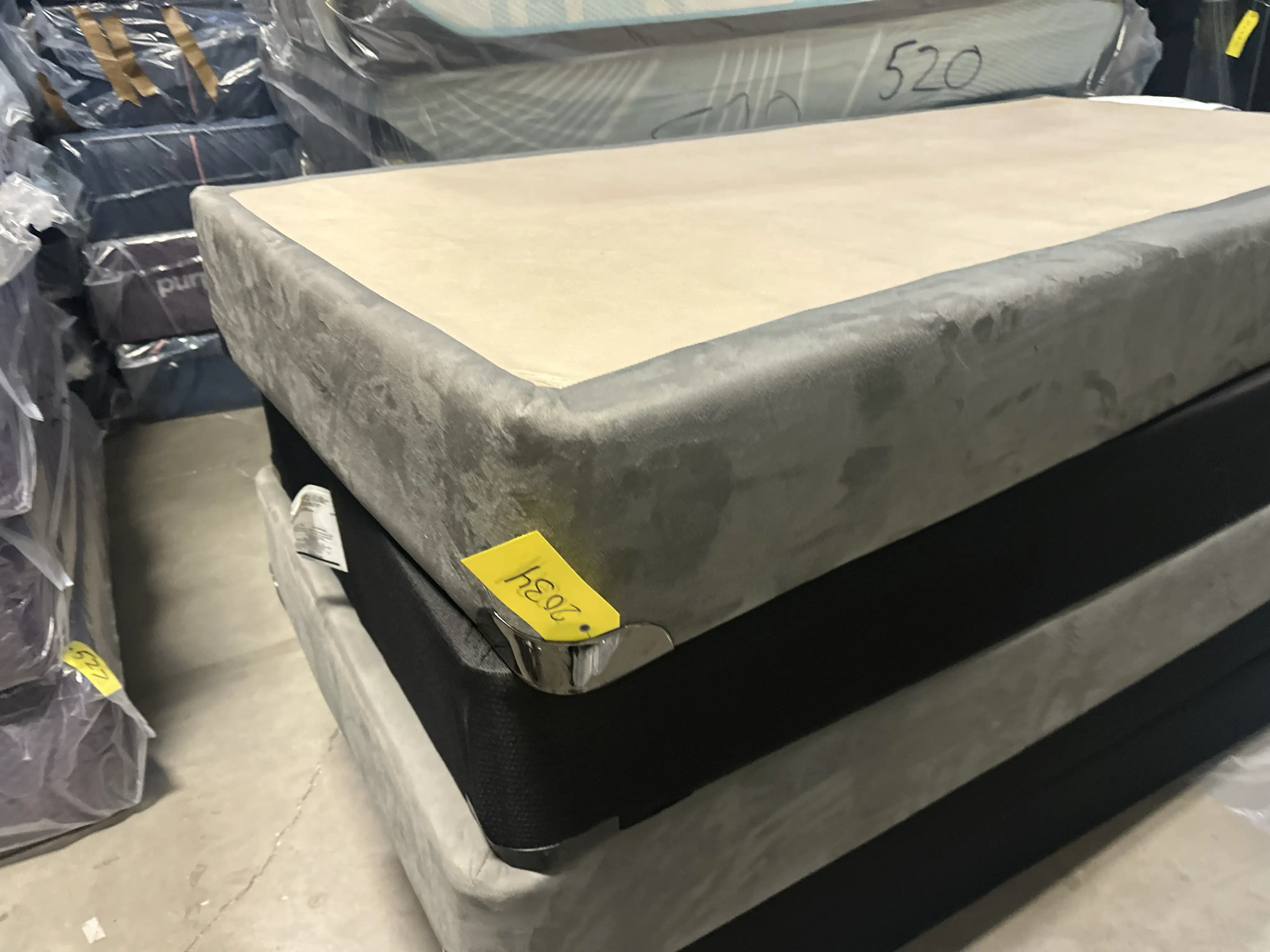 (4) Flat Foundations | West Auctions